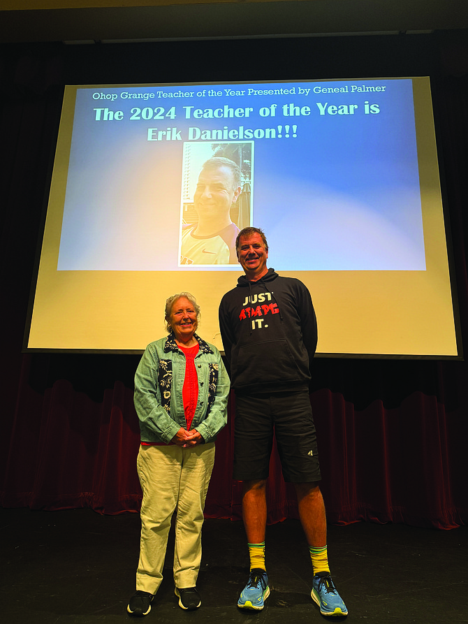 Erik Danielson awarded Teacher of the Year | The Eatonville Dispatch