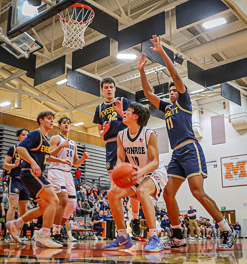 Monroe vs. Everett boys basketball | Snohomish County Tribune